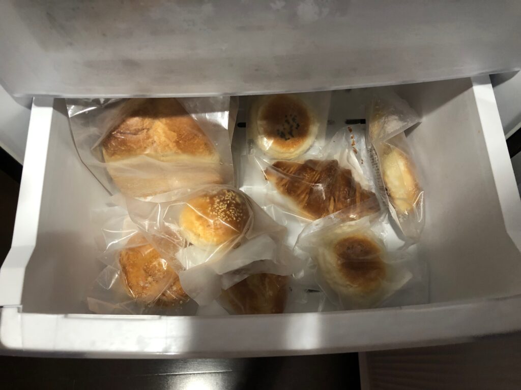 古稀日記 8月23日 【traveling frozen bread】 - Teaching is Learning